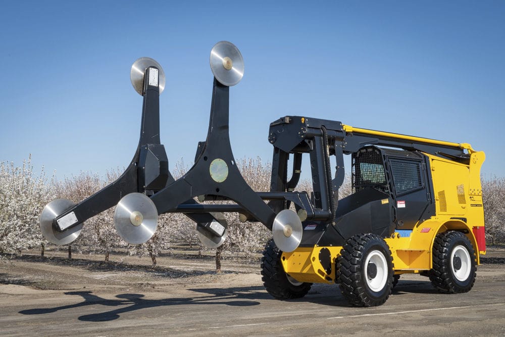 Arboriculture hedger - HDR1400 T4 - TOL Incorporated - self-propelled ...