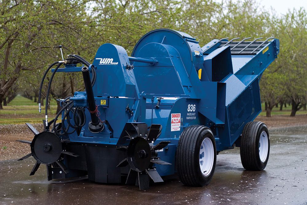 Hazelnut harvester machine - 836 - Weiss McNair LLC. - towed / 2-row