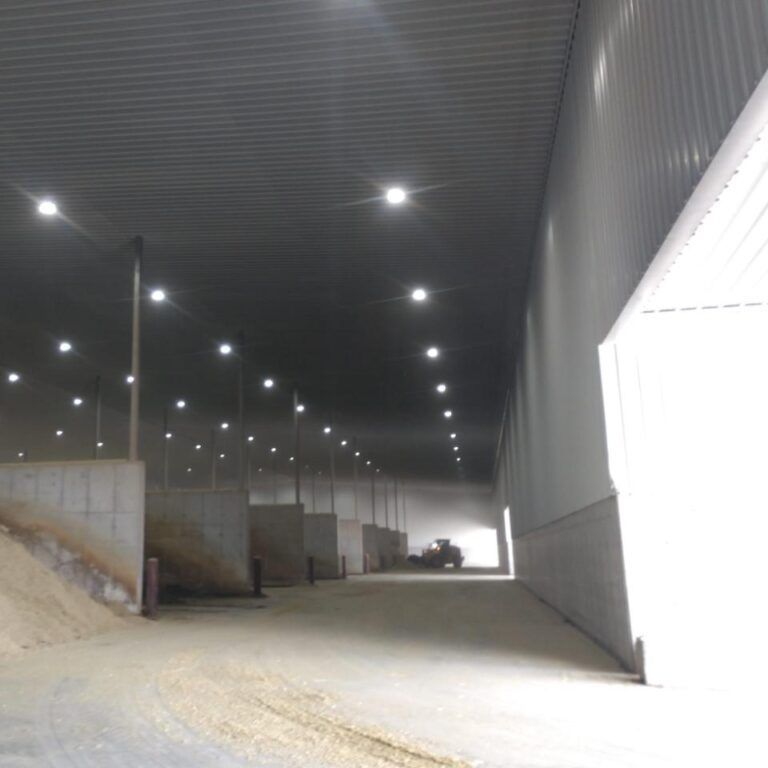 Barn light - OBay - Artex Barn Solutions LTD. - dimmable / interior