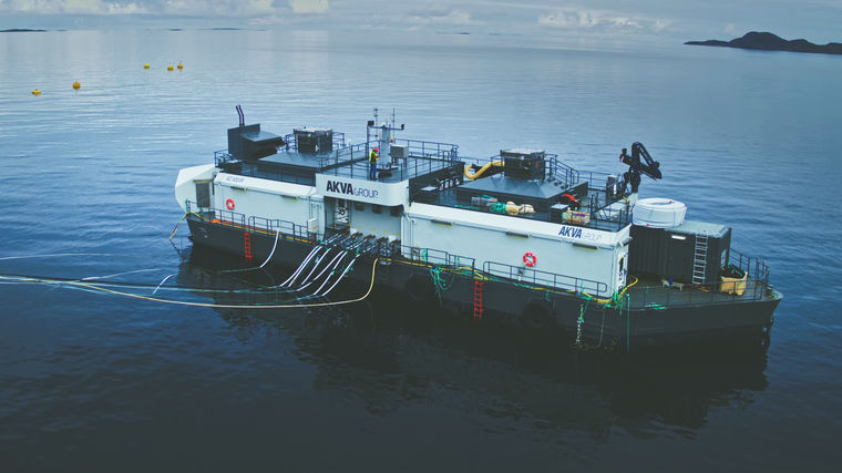 Feed boat - AKVA group - for aquaculture