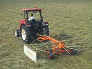 Rotary rake - BORELLO 4.4 T - Abimac Srl - side delivery / single-rotor