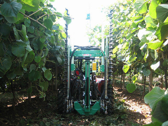 Vineyard topping machine - CMKT - FA.MA. - mounted / hydraulic / sickle bar