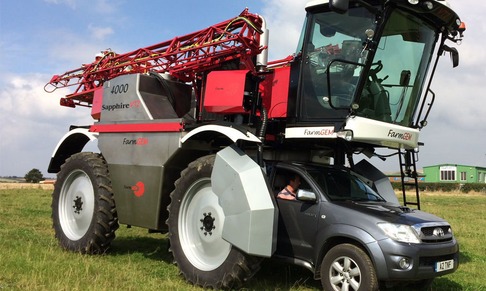 Self-propelled sprayer - SAPPHIRE II VT2 - FarmGem - hydraulic ...