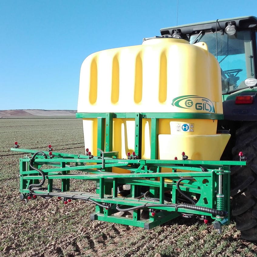 Mounted sprayer - ANETO - GIL - hydraulic / folding arms