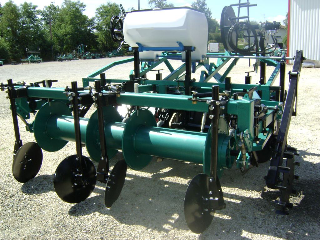 2-row ridger - BUTDR2R - Jaulent Industrie - for fruit / disc / unroller