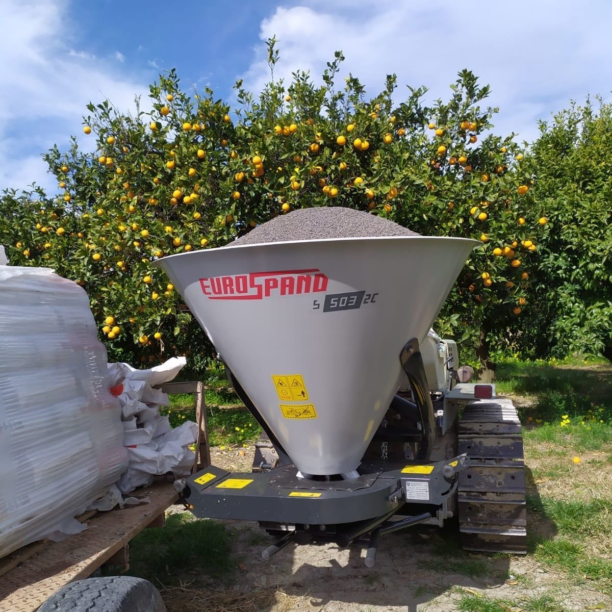 Mounted fertilizer spreader - 2C - EuroSpand - dry / granular ...