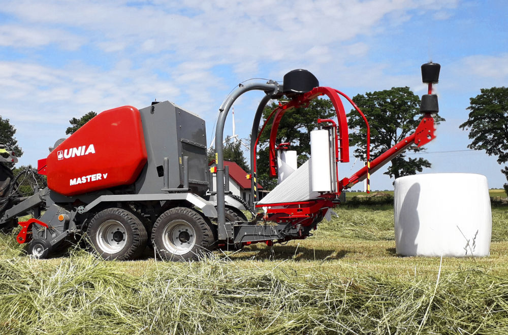 Round baler - MASTER D / V - Unia - fixed chamber / with bale wrapper