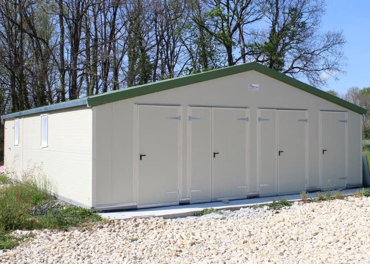 Agricultural equipment storage building - CABI GROUP - transportable ...