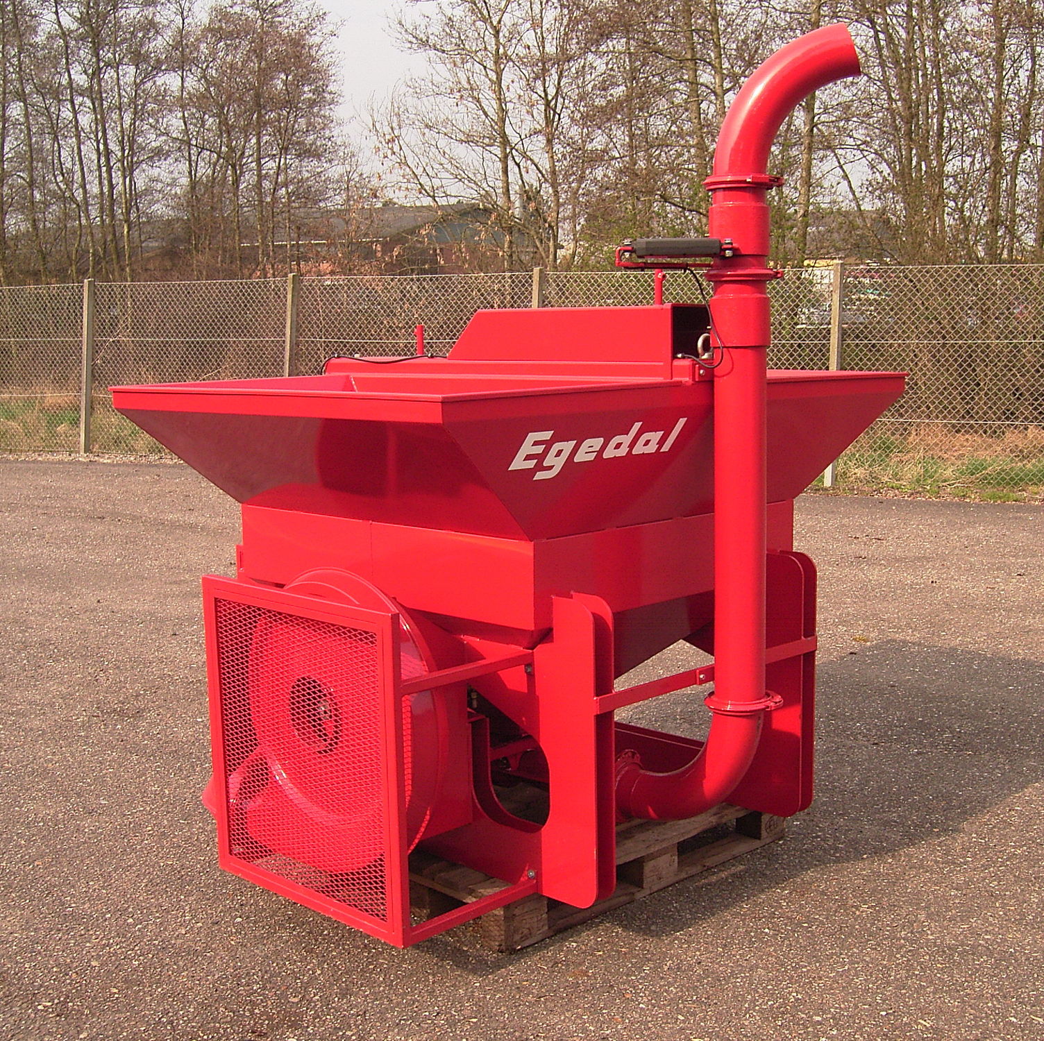 Mounted fertilizer spreader - AIRFLOW - Egedal Maskinenfabrik - dry ...