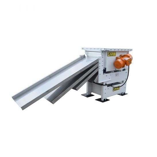 Walnut sorter - C80 - AMB Rousset - vibrating mesh / calibration