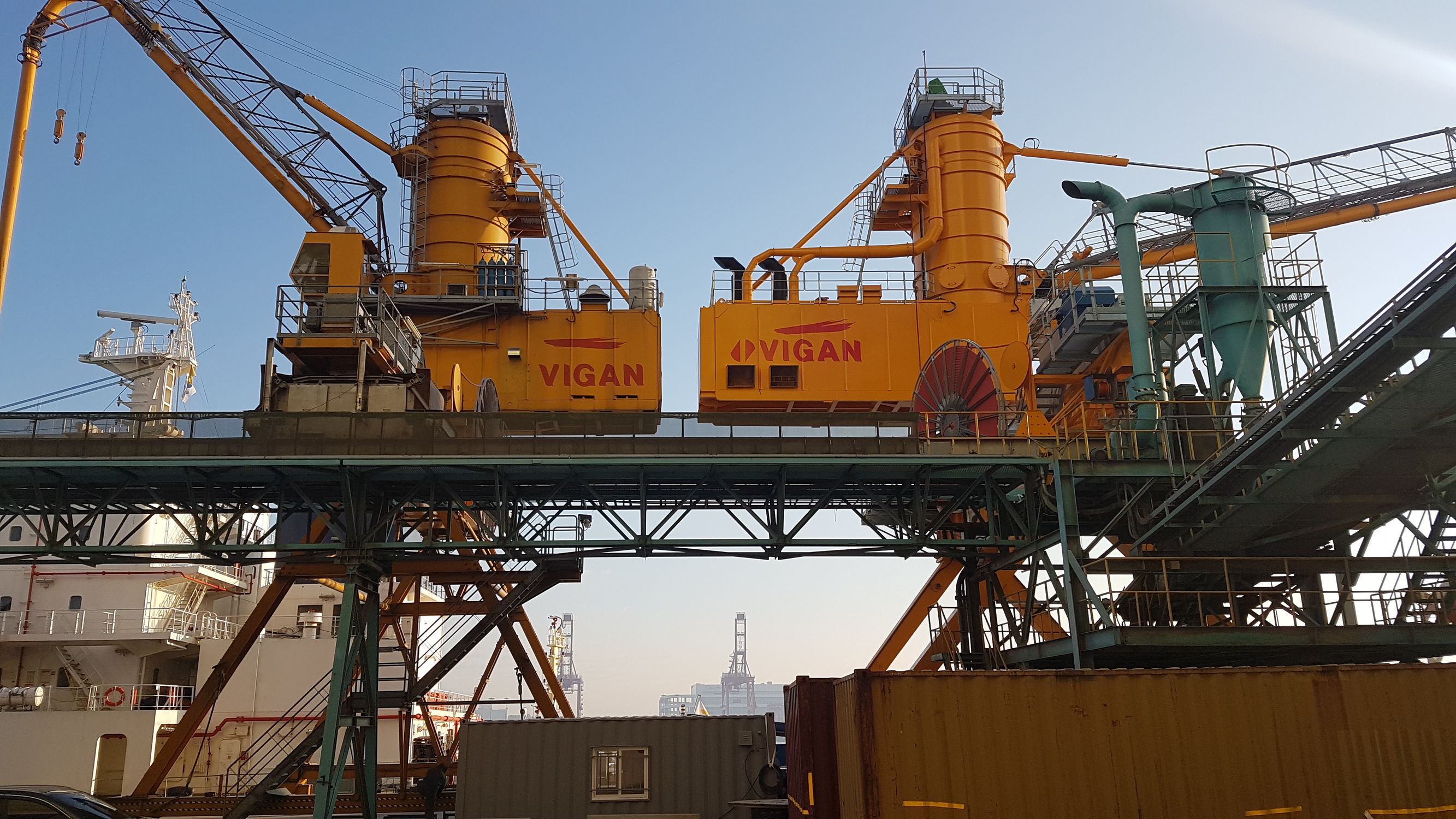 Ship unloader - NIV 400 - Vigan - pneumatic