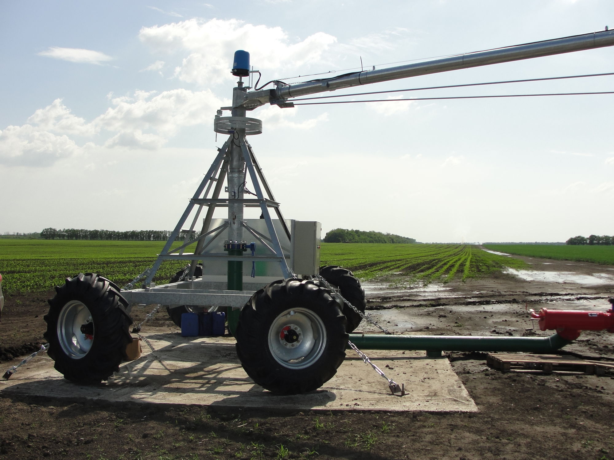 Center irrigation pivot - SN series - 2IE INTERNATIONAL - towable ...