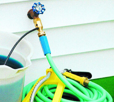 Fertilizer dispenser - Hozon - Phytotronics Inc - pesticide