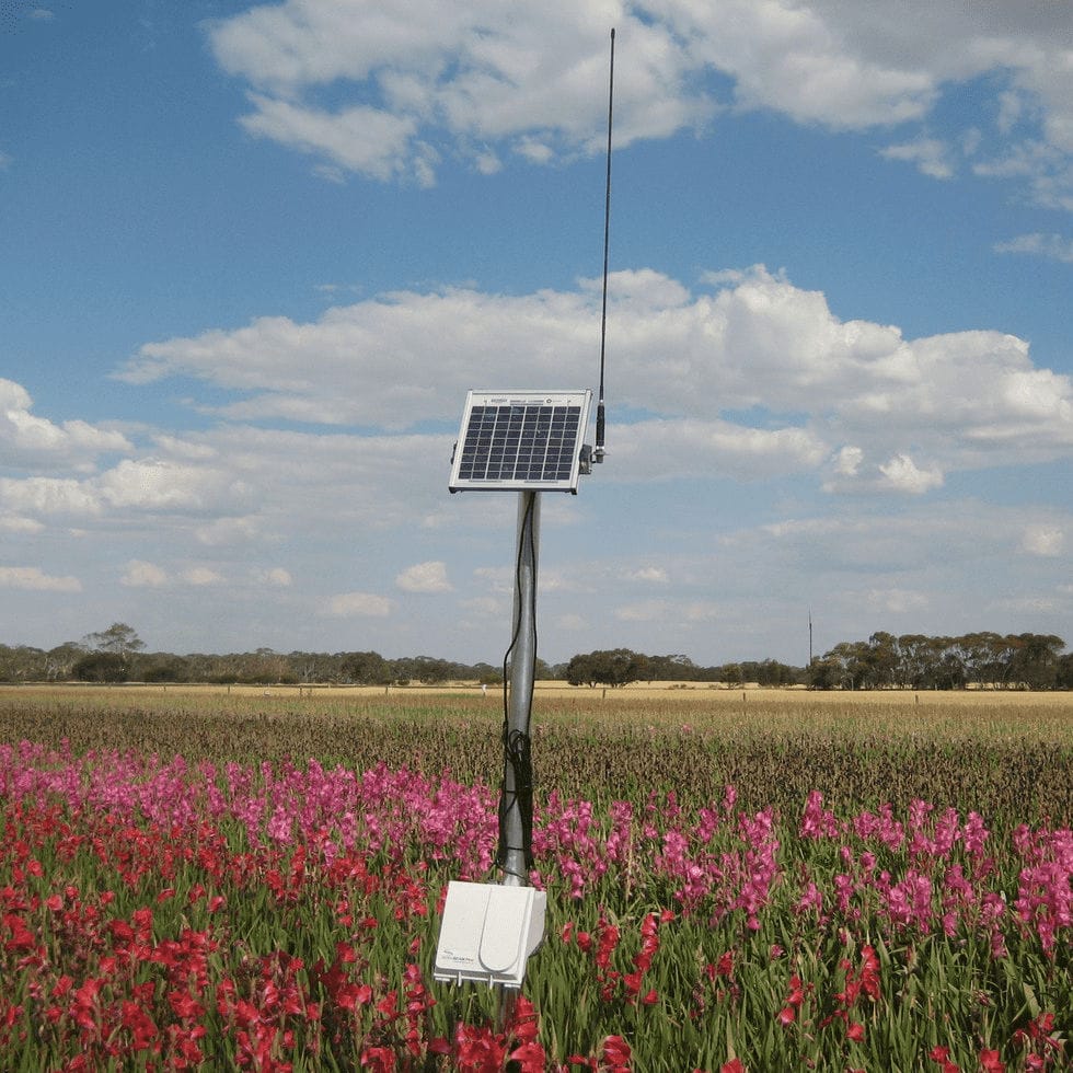 Soil data-logger - PLUS - Sentek - wireless / solar-powered