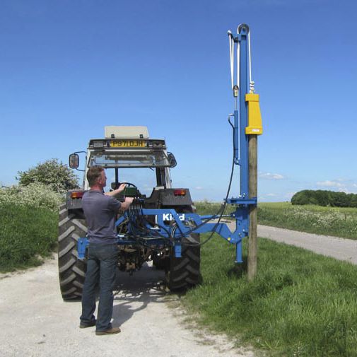 Hydraulic post driver - TWY 340 - KIDD FARM MACHINERY LTD - tractor-mounted