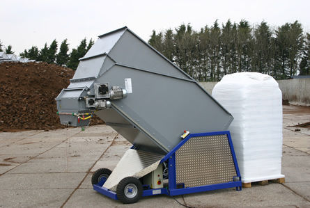 Mobile big bale breaker - D B40 - HETO B.V.