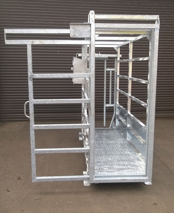 Cows squeeze chute / mobile / with weighing system - Mobile Weighing ...