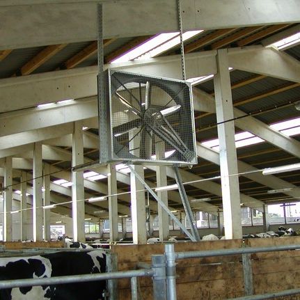 Farm building fan - FARMTEC a.s. - for air circulation / suspended