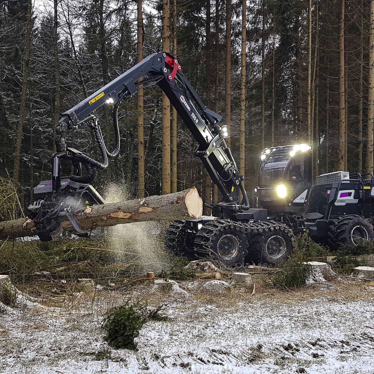 Harvesting head - TH85 - Logset Oy