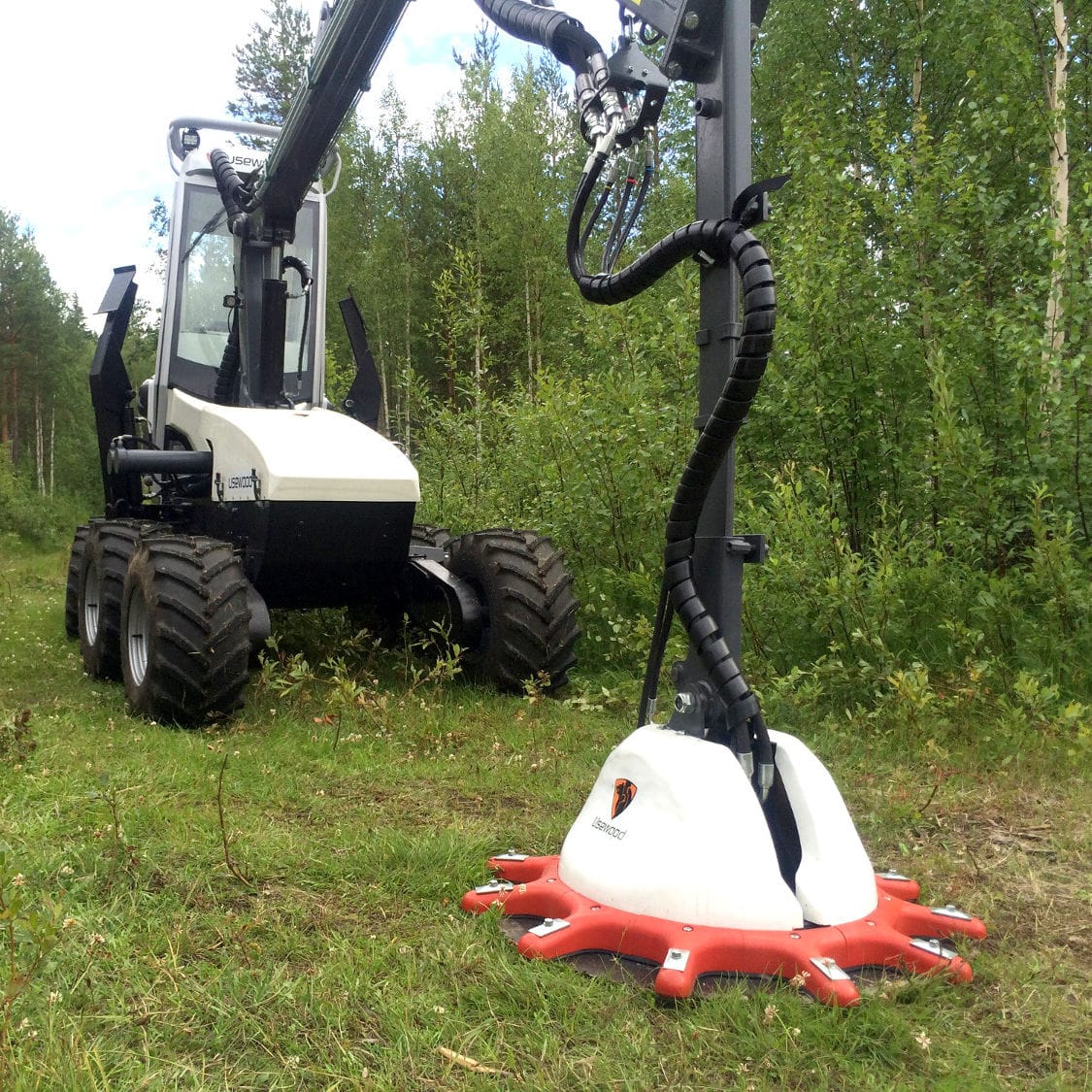 Mounted reach mower - UW50 - Usewood Forest Tec Oy - rotary blade ...