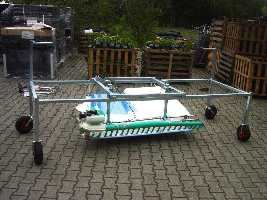 Plant tray trimming machine - EazyFrame 1200 / 1600 trimming machine ...