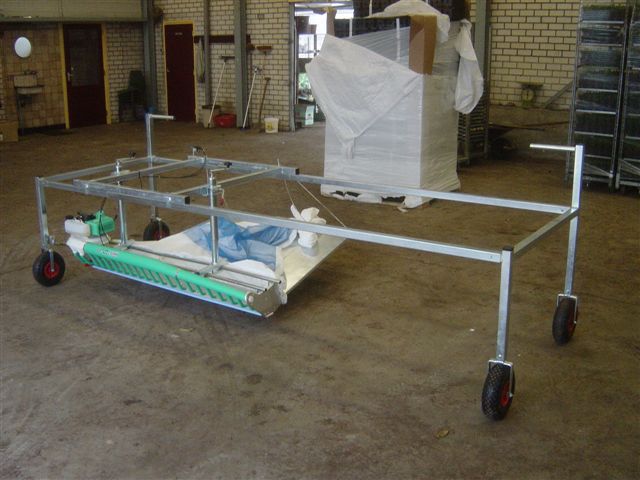 Plant tray trimming machine - EazyFrame 1200 / 1600 trimming machine ...