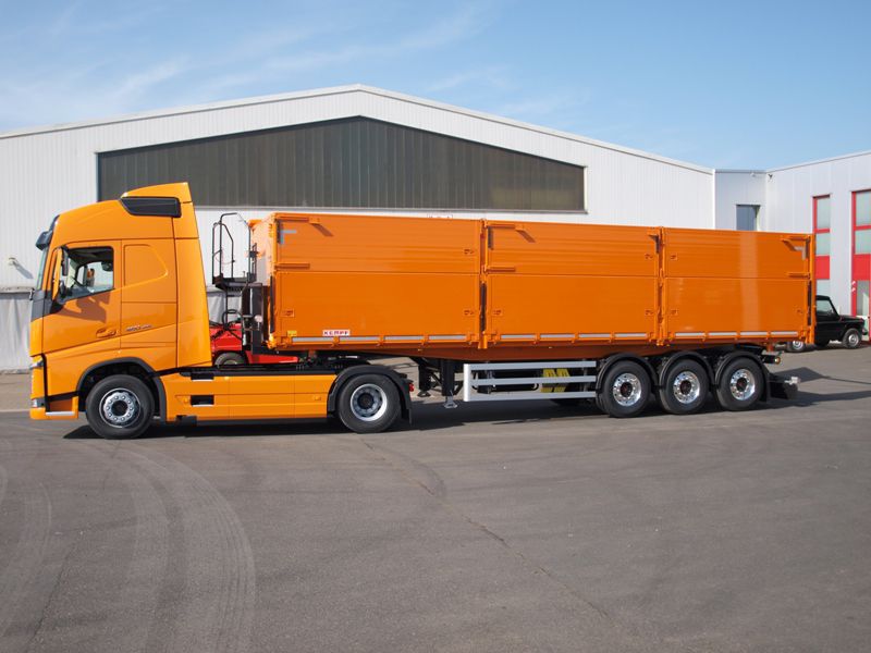 Dump trailer - Fahrzeugbau KEMPF GmbH - tipping / 3-axle / agricultural