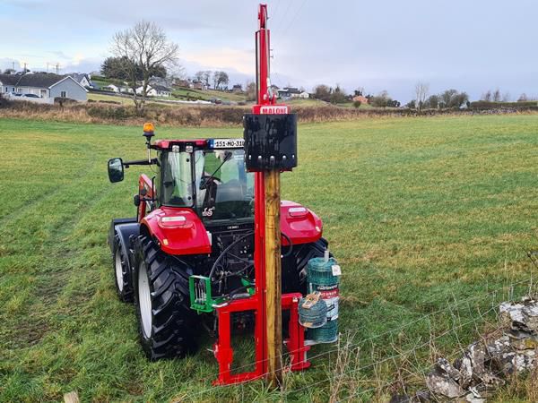 Hydraulic post driver - MALONE FARM MACHINERY - tractor-mounted