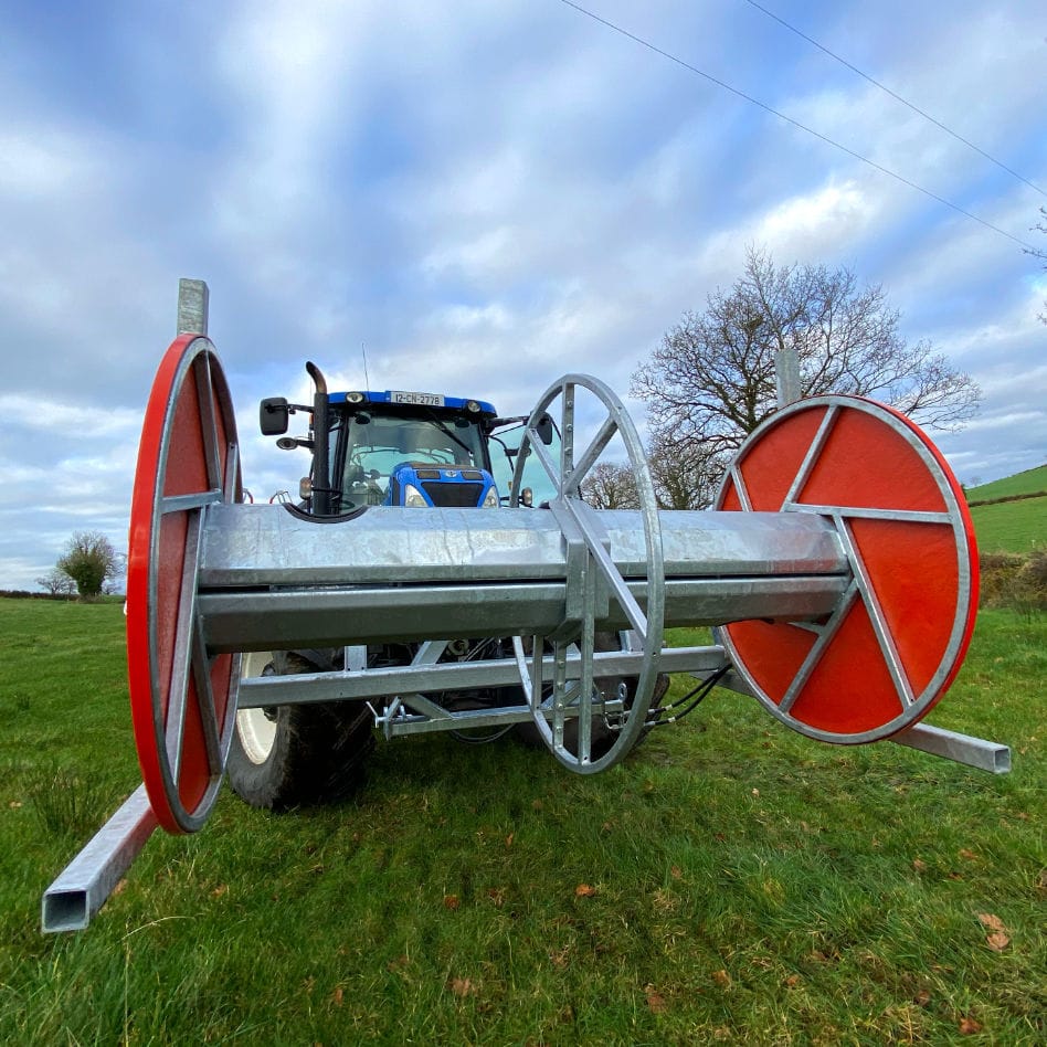 Tractor-mounted manure hose reel - Mastek Ltd.
