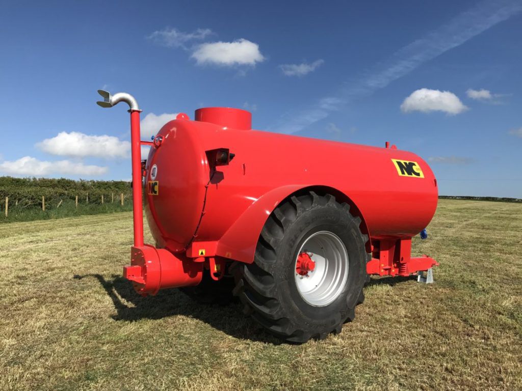 Single-axle slurry tanker - TOP FILL - NC Engineering Ltd. - towed ...
