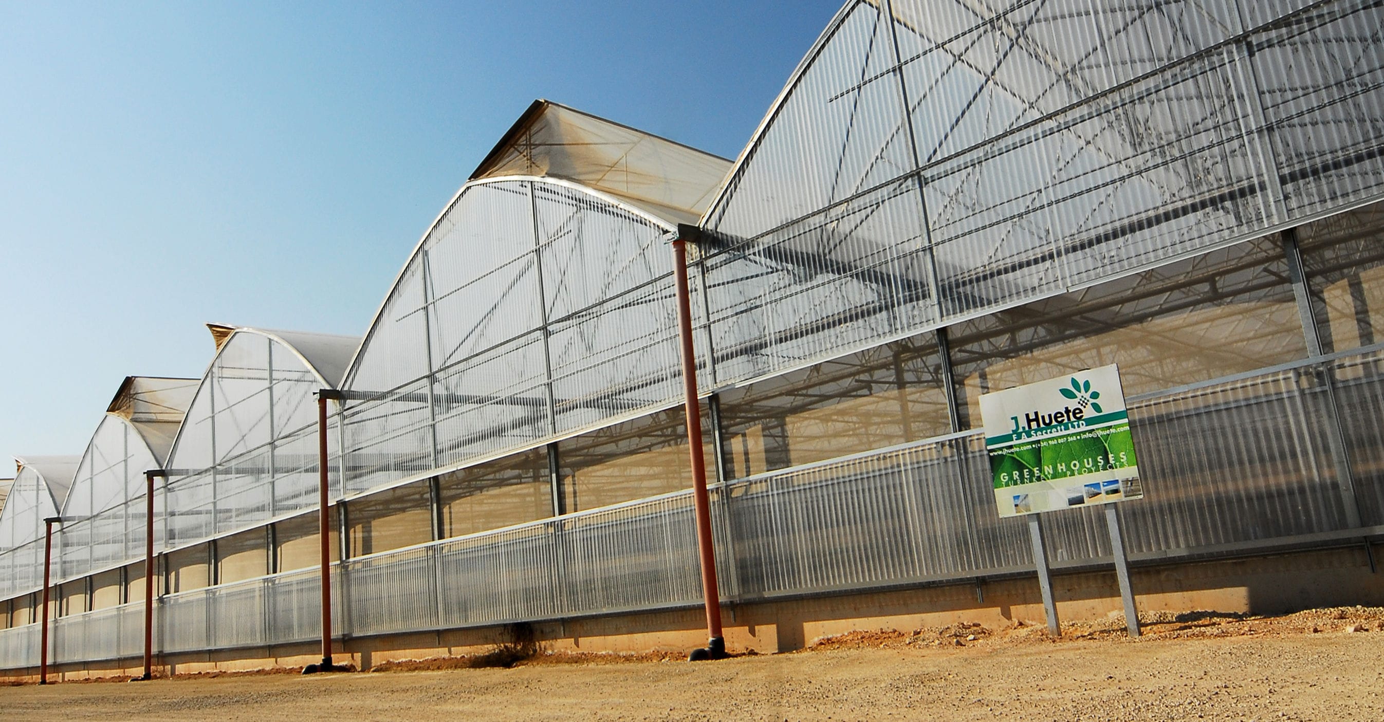 Tunnel type greenhouse - J. Huete Greenhouses - ornamentals production ...