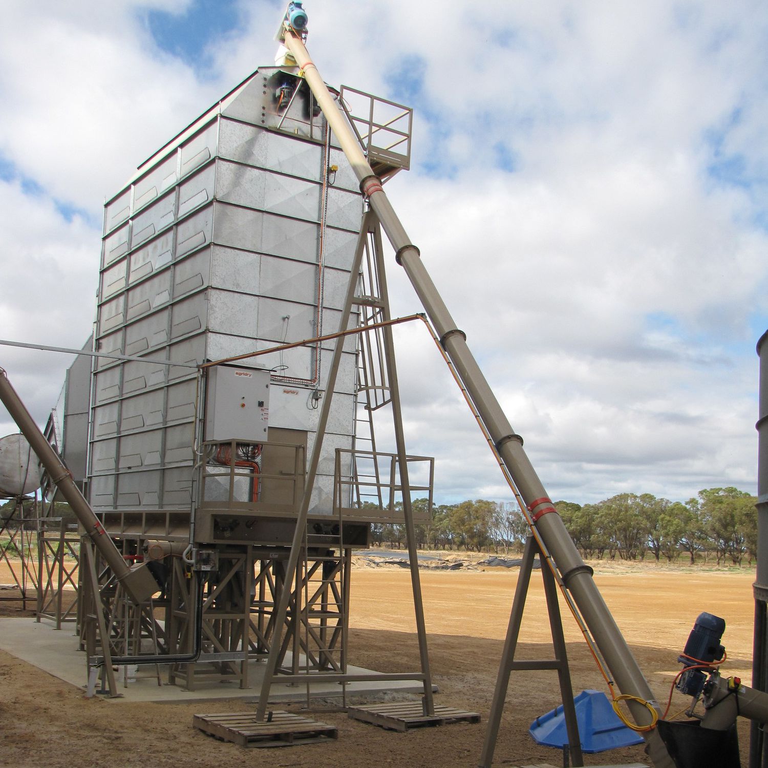 Grain dryer - GOLIATH series - Agridry Dryers Pty Ltd - tower