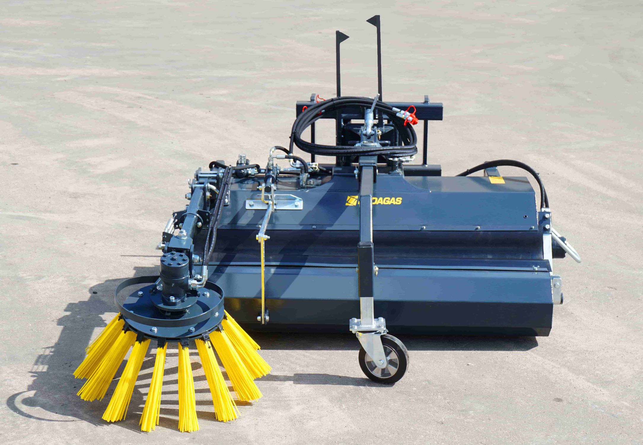 Mounted sweeper - FKM/GKM-BH series - PADAGAS - groundcare / front ...