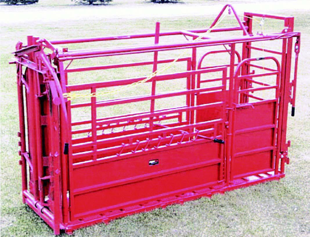 Cattle squeeze chute - 640 - strongholdmfg