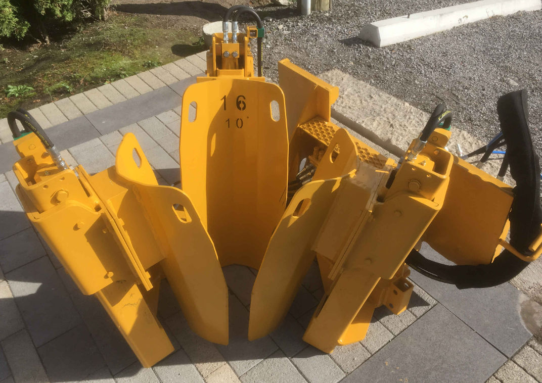 Truck-mounted tree spade - Dutchman Industries - for skid steer loaders