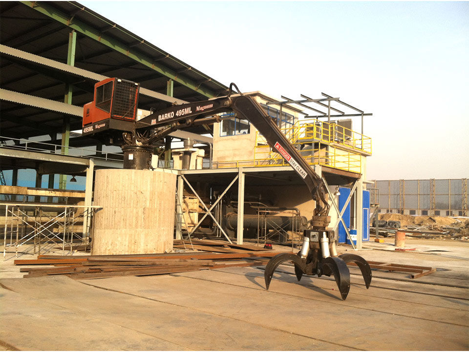 Stationary log loader - 495-SE - barko