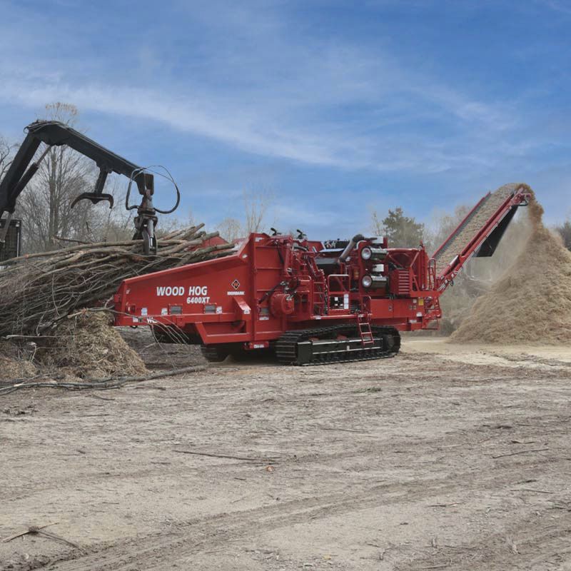 Towed wood chipper - 6400X - denis cimaf - with combustion engine / tracked