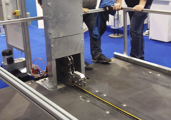 Rope manure scraper - Qingdao Deba Brother Machinery Co.,Ltd - straight ...