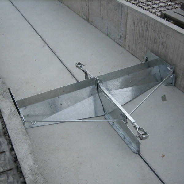 Rope manure scraper - Pig Dung - hengyin livestock - wire rope / manual ...