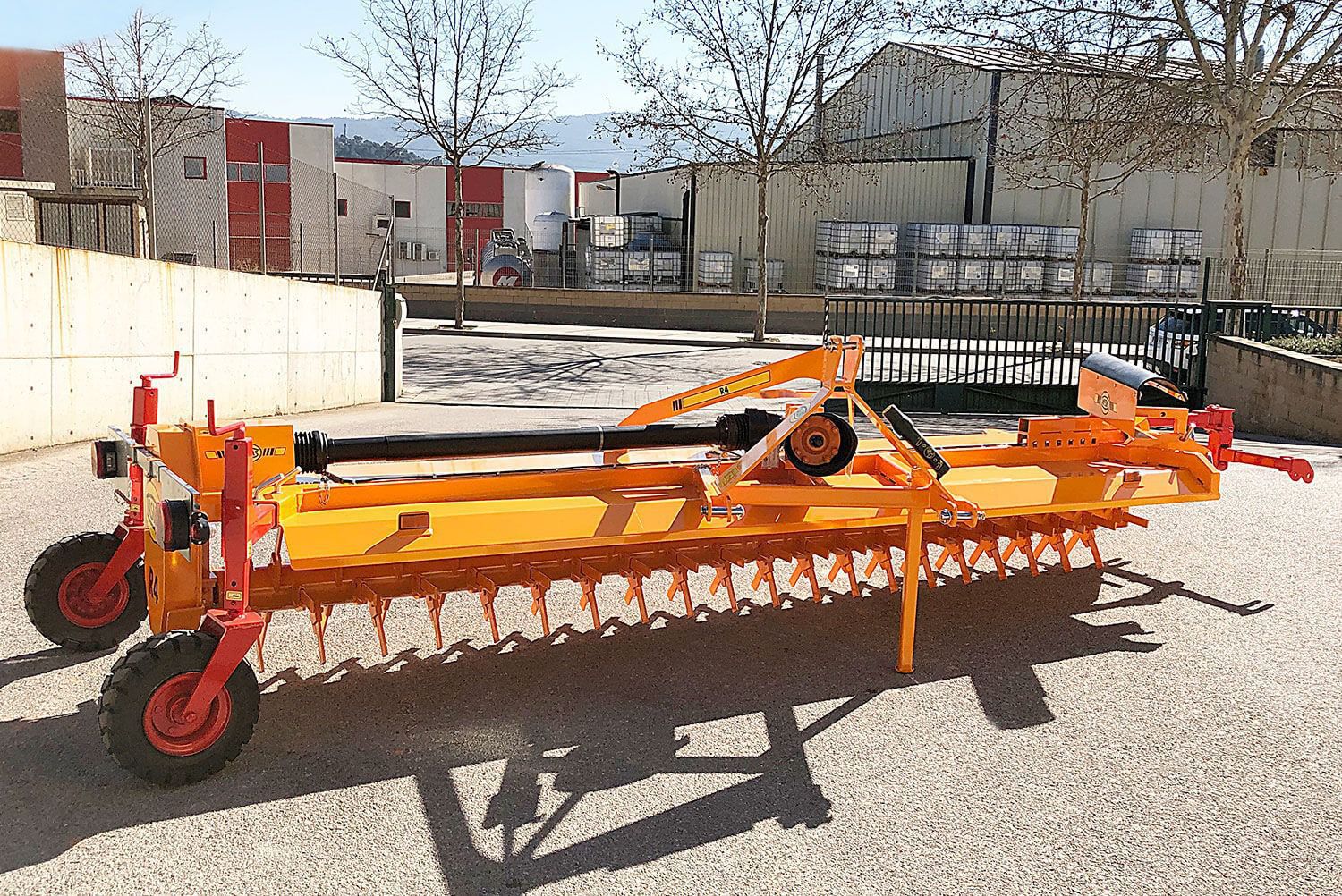 Rock rake - RA - tasias - rigid / side delivery