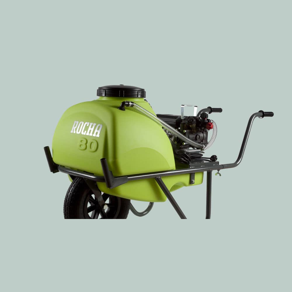 Electrically-powered wheeled sprayer - EP - pulverocha - for viticulture