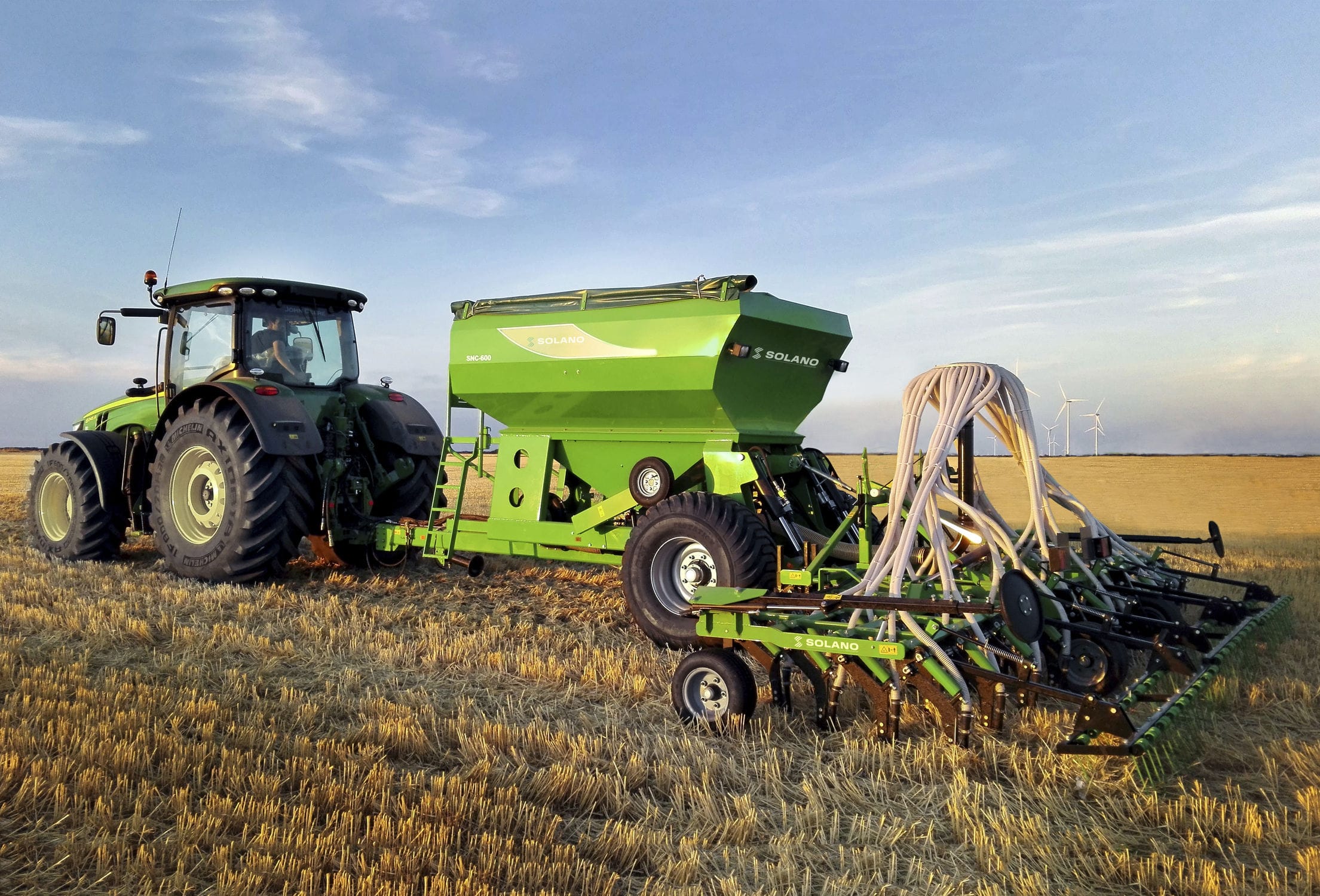 Towed seed drill - SNC - Solano Horizonte - hopper