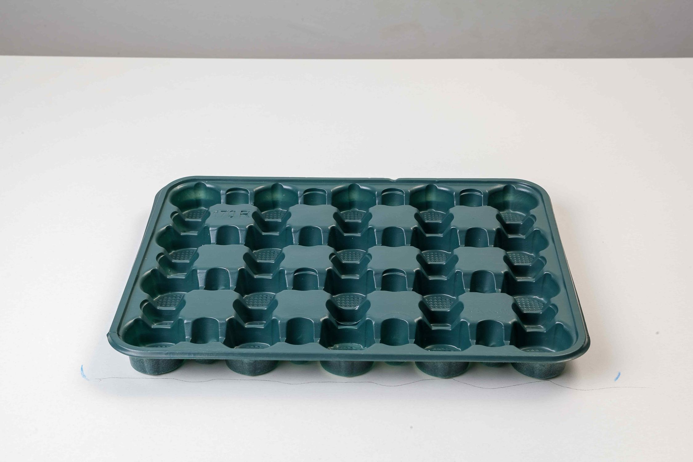 Plastic carry tray - V-170 - ÖZ-KA VAKUM PLASTİK AMBALAJ VE MAKİNA ...