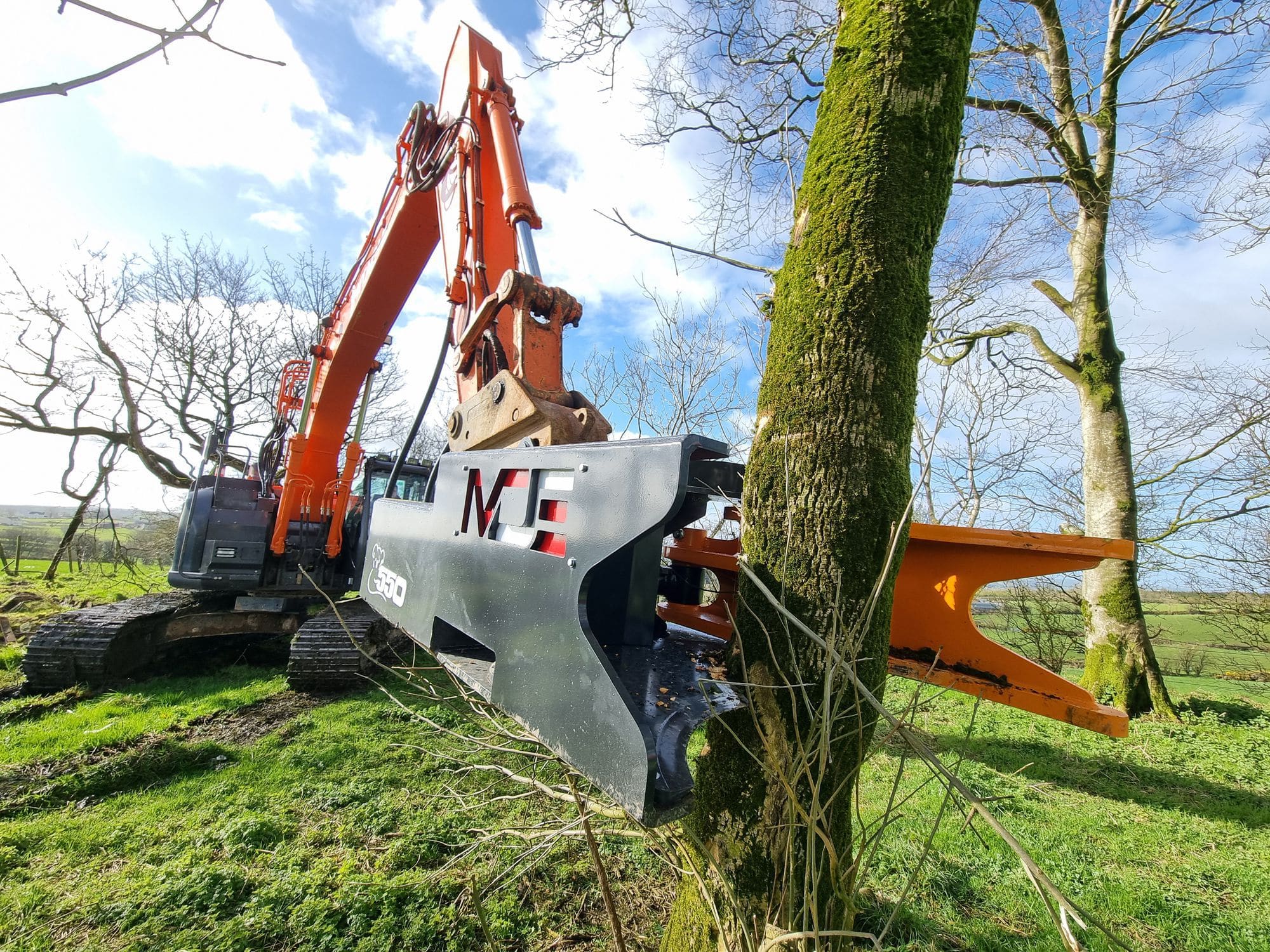 Wood tree shear - Koala 550 - MDE Machinery Ltd - felling