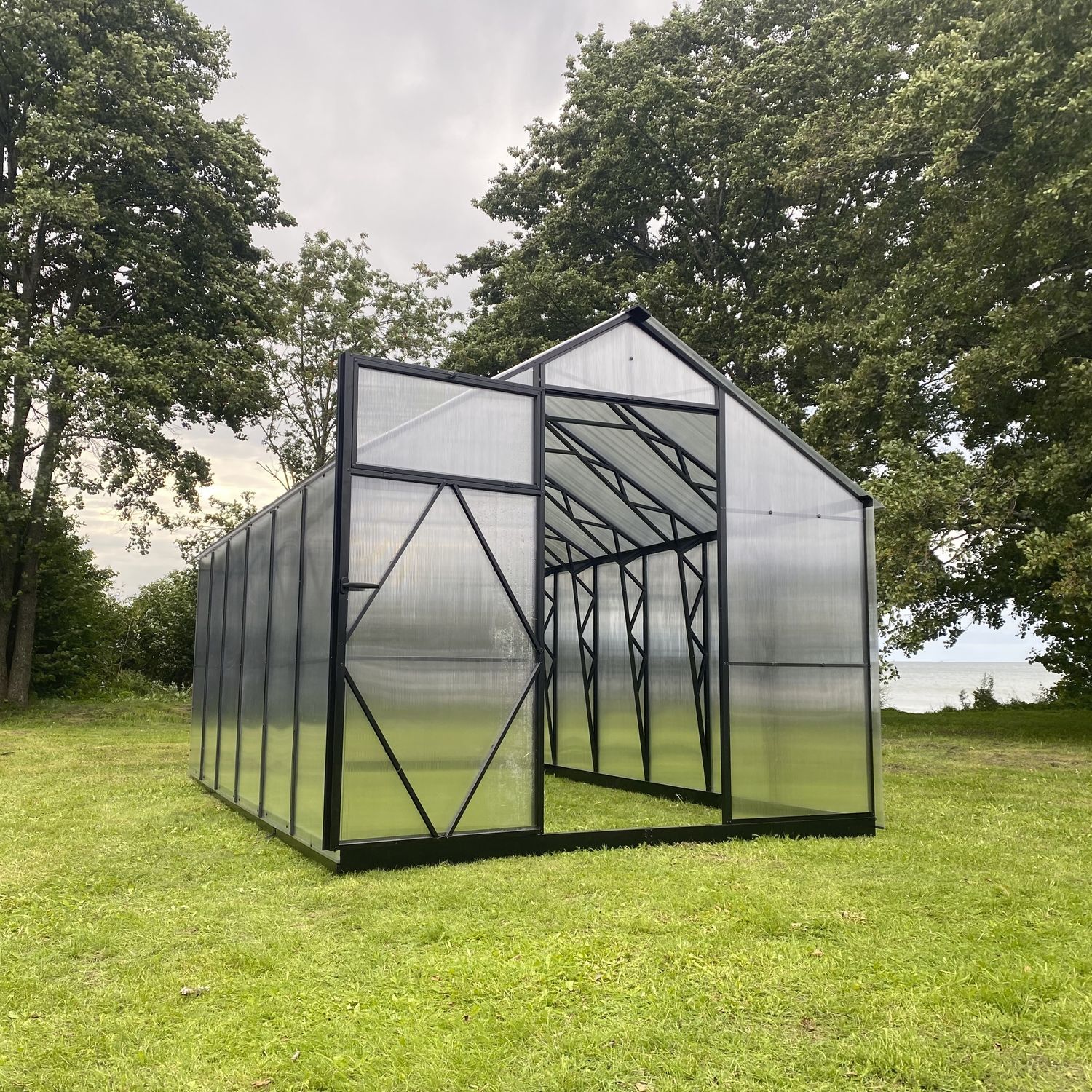 Even-span greenhouse - EHL Black 2.5 x 4.13 - Ecoslider Greenhouses and ...