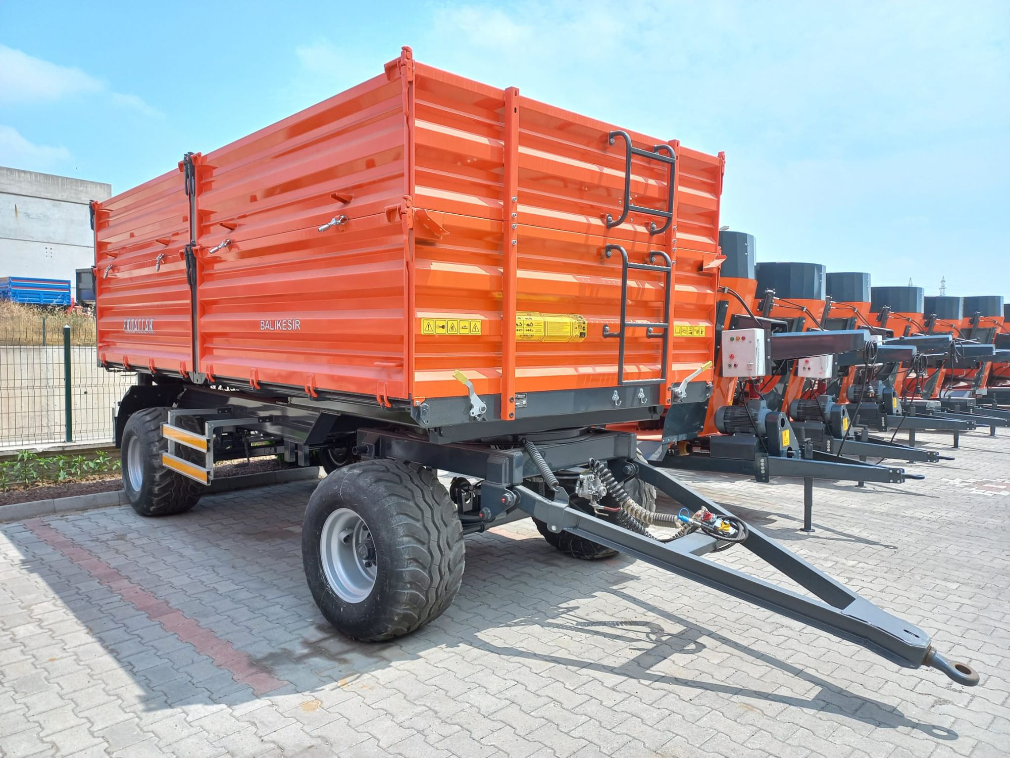 Tipping trailer - DNR-150-23 - ERDALLAR AGRICULTURAL MACHINERY - 2-axle ...