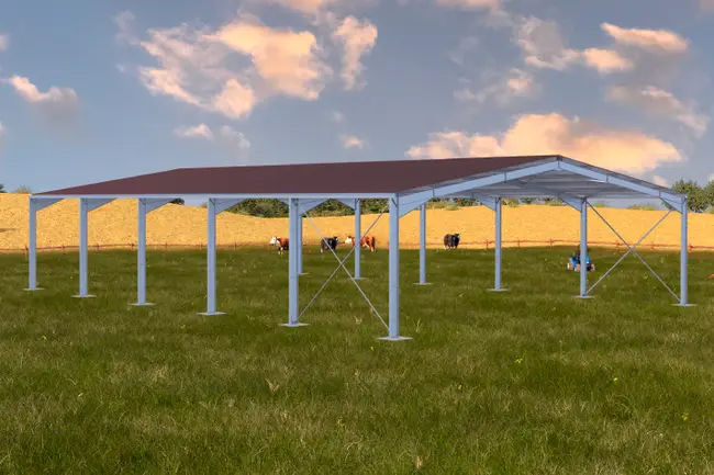 Agricultural equipment storage building - Batimentsmoinschers.com - livestock / modular / prefab