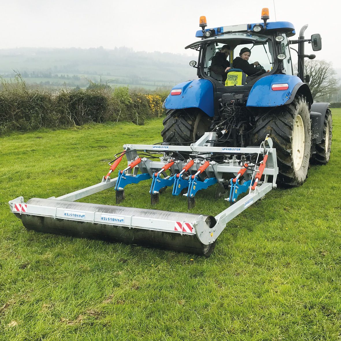 3-shank subsoiler - Panbuster™ X Series - ERTH ENGINEERING Ltd. - 4 ...
