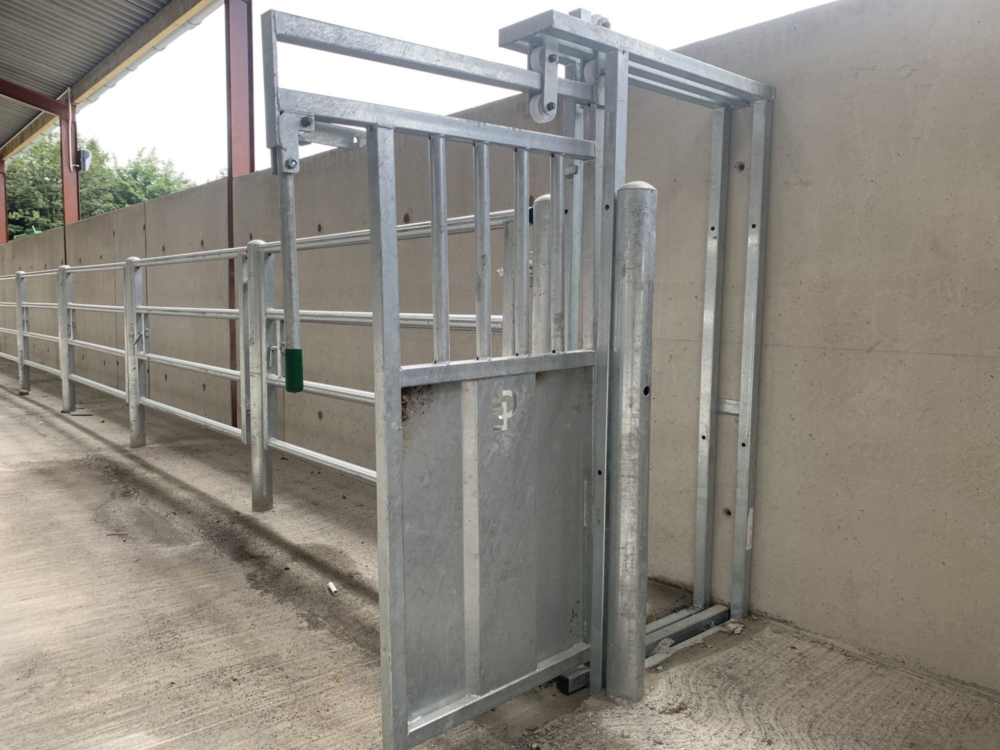 Livestock gate - Condon Engineering - corral / for cows / steel