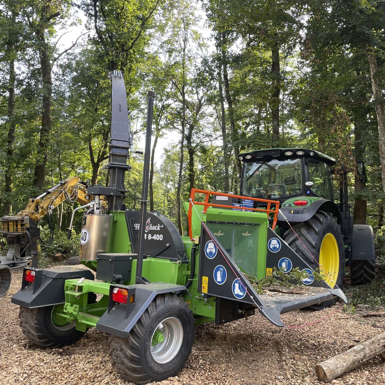 Towed wood chipper - HM8-400 - HEIZOHACK France - wheeled / PTO-driven